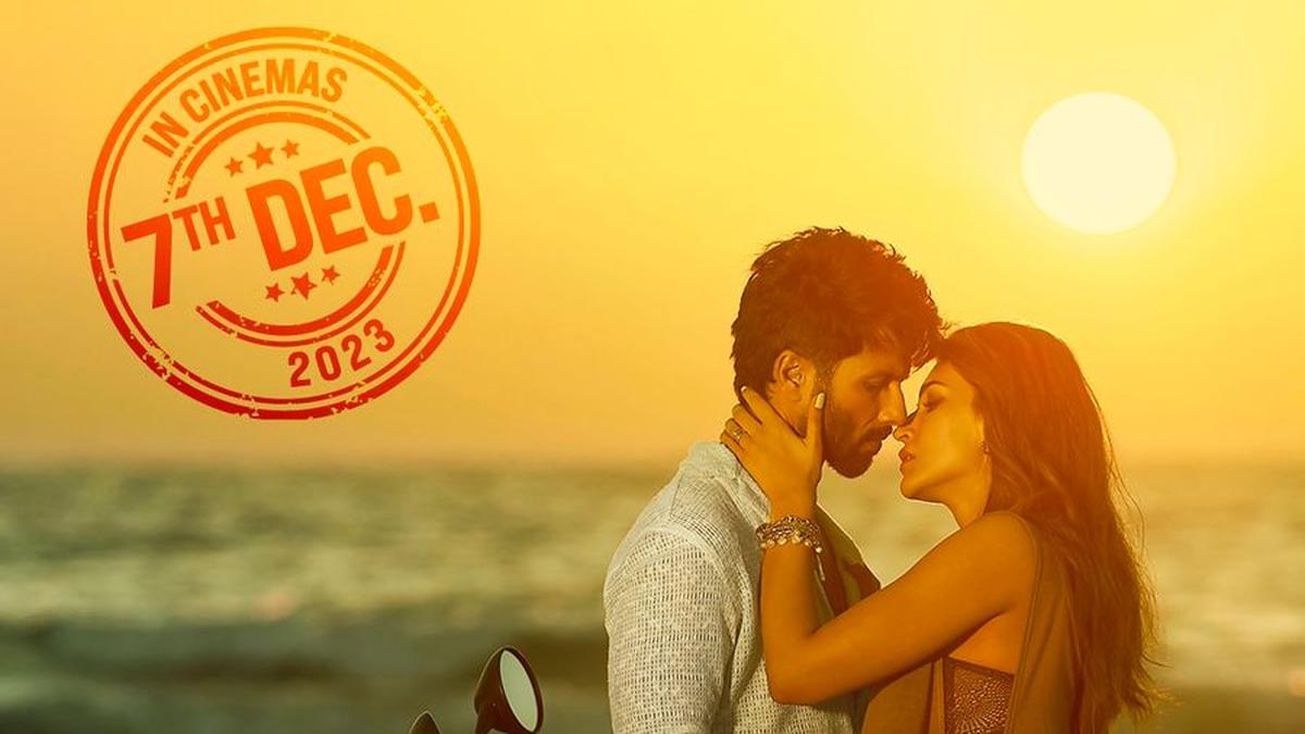 Shahid Kapoor, Kriti Sanon’s untitled film pushed to December - The Hindu